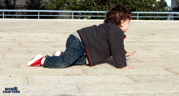 How to encourage a toddler to walk * Moms and Crafters