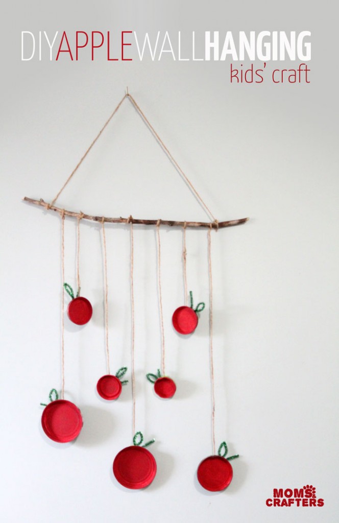 Apple Craft for Kids: make an apple wall hanging * Moms and Crafters