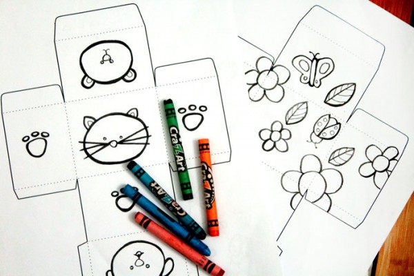 Free Printable Color in Gift Boxes for kids * Moms and Crafters