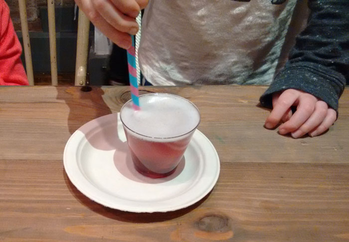 Messy Activities for Toddlers – Moms and Crafters