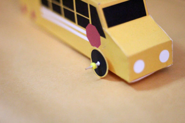 School Bus Treat Boxes - a free printable! * Moms and Crafters