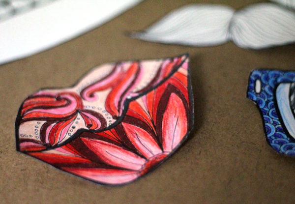 Free Printable Color-in Photo Props * Moms and Crafters