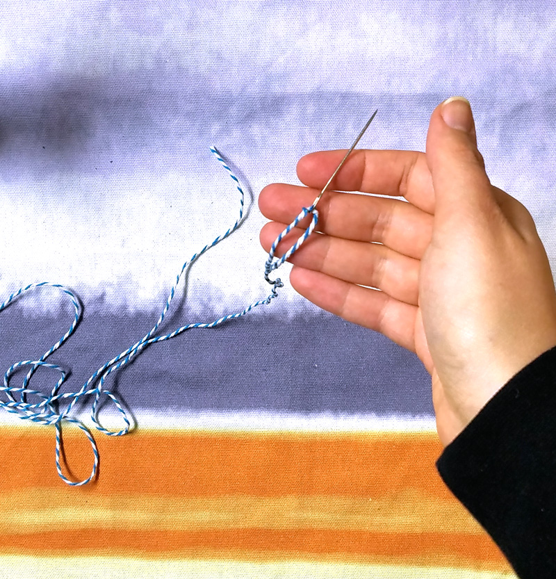 DIY Trivet from Wooden Beads * Moms and Crafters