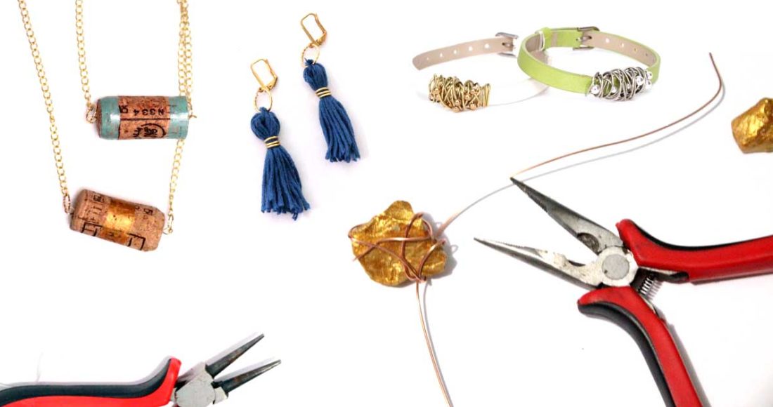 Jewelry Making Guide Archives * Moms and Crafters