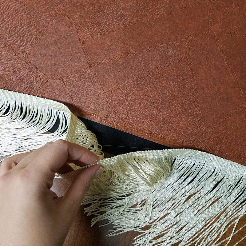 DIY Leatherette Tablecloth - No Sew Tutorial! * Moms and Crafters