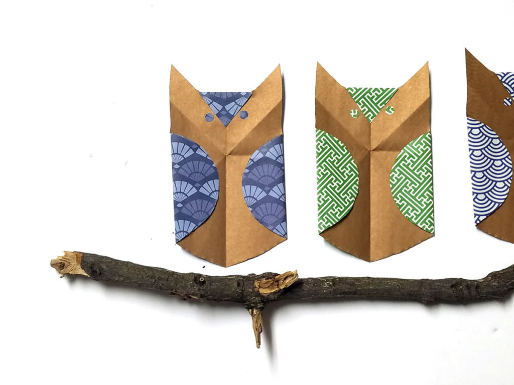 Paper Owl Craft: Fold a Parliament of Owls * Moms and Crafters