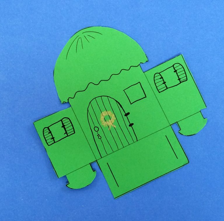 Paper Houses - a unique Christmas Paper Craft (free printable)