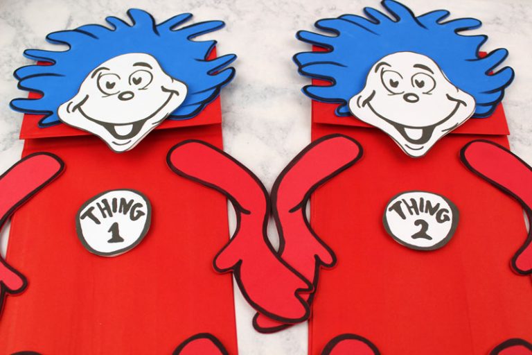 Thing 1 and Thing 2 Puppets - Free Printable Template * Moms and Crafters