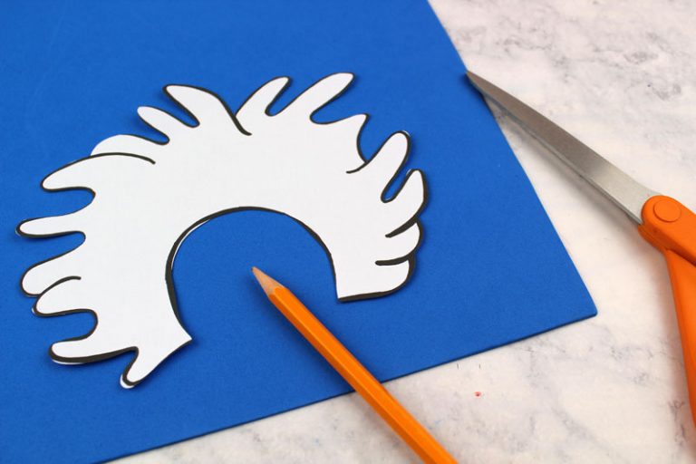 Thing 1 and Thing 2 Puppets - Free Printable Template * Moms and Crafters