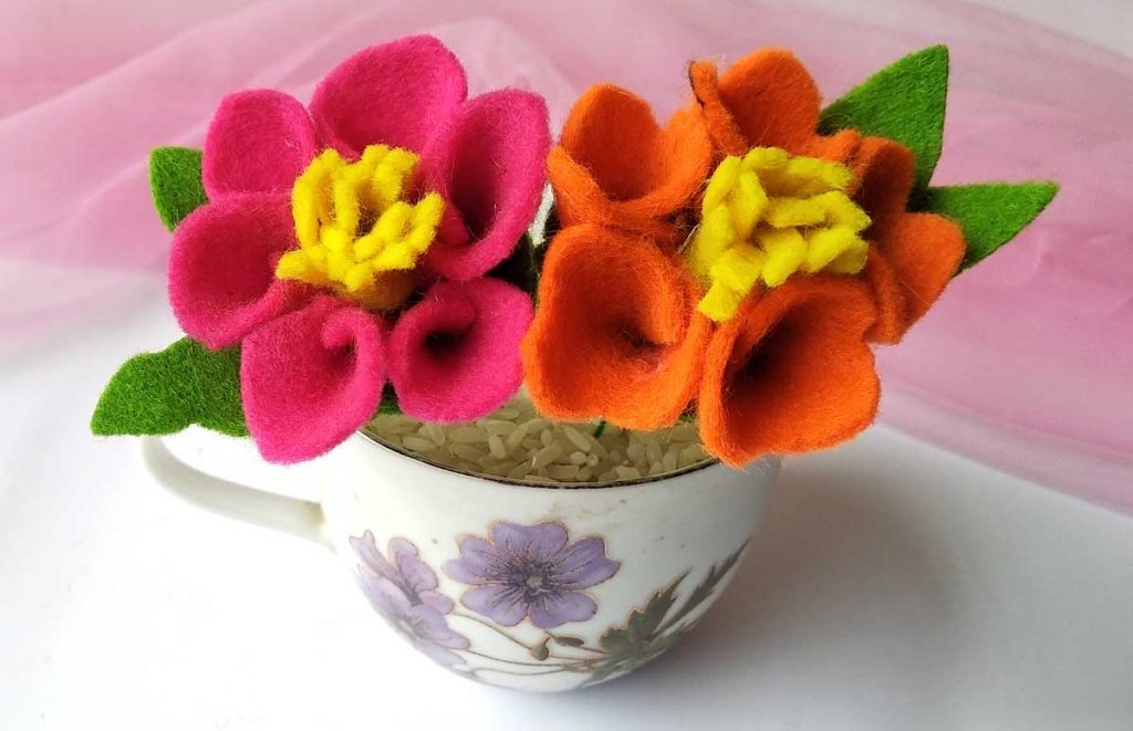 Felt Flower Template - Drinking Straw Flower Craft * Moms and Crafters