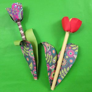 Paper Tulips - Free Printable Paper Flower Template * Moms and Crafters