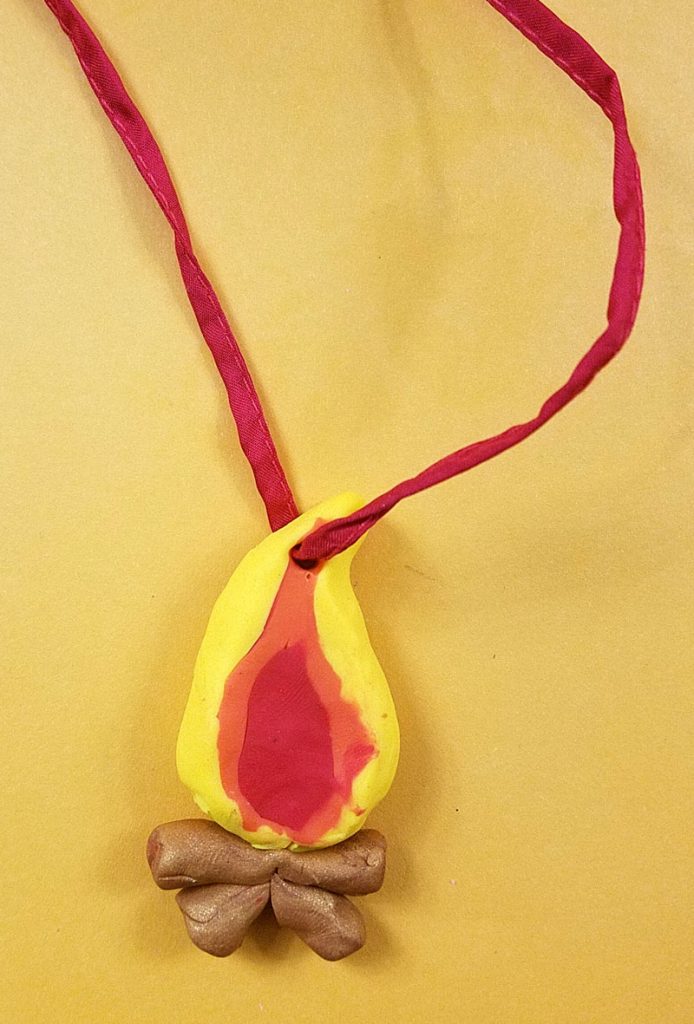 Bonfire Craft - Polymer Clay Necklace * Moms and Crafters