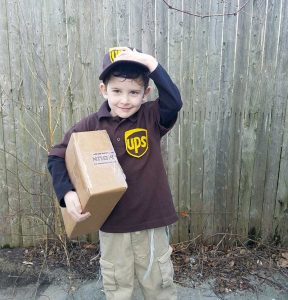 UPS Delivery Costume - DIY Real Clothing Costume * Moms and Crafters