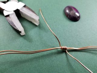 Wire Wrap Stone - How to Wire Wrap Stones Without Holes * Moms and Crafters