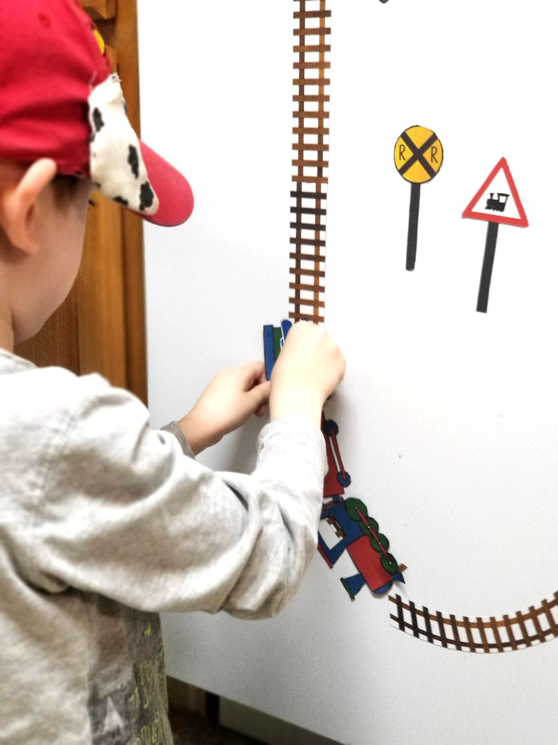 Train Printables - Magnetic Play Set * Moms and Crafters