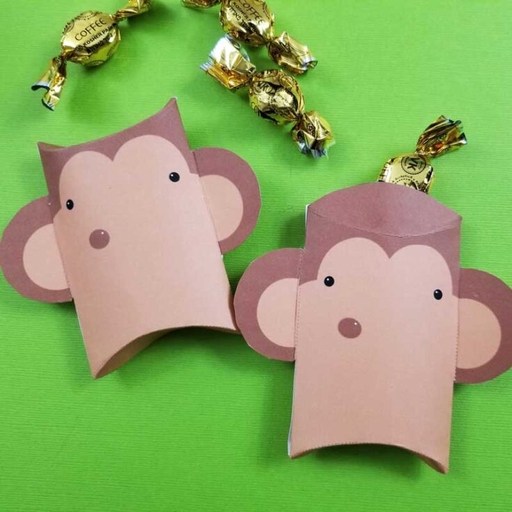 Monkey Party Favors - free printable treat boxes * Moms and Crafters