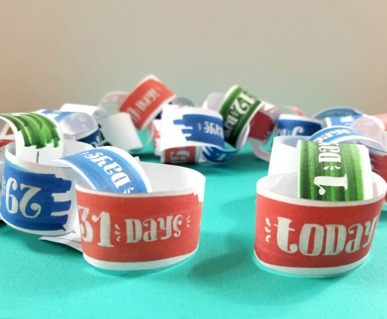 Free printable vacation countdown calendar - Paper Chain