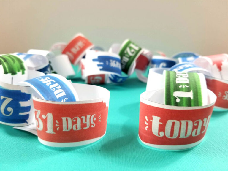 Free printable vacation countdown calendar - Paper Chain