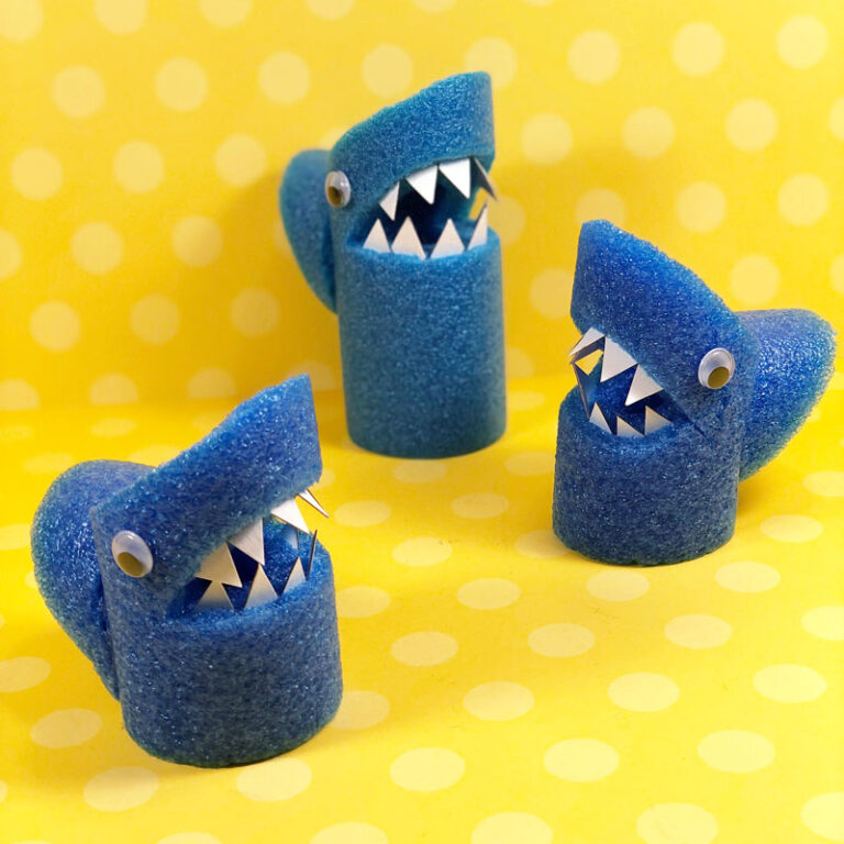 Shark Craft from Pool Noodles * Moms and Crafters