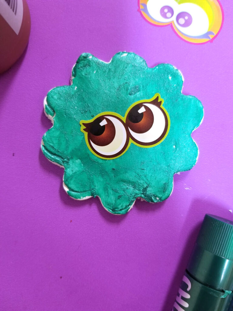 Monster Craft Invitation - Decorate Magnets! * Moms and Crafters