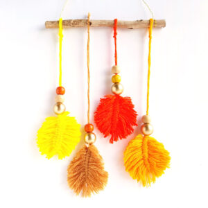 Fall DIY Decor - Macrame Leaf Wall Hanging Tutorial * Moms and Crafters