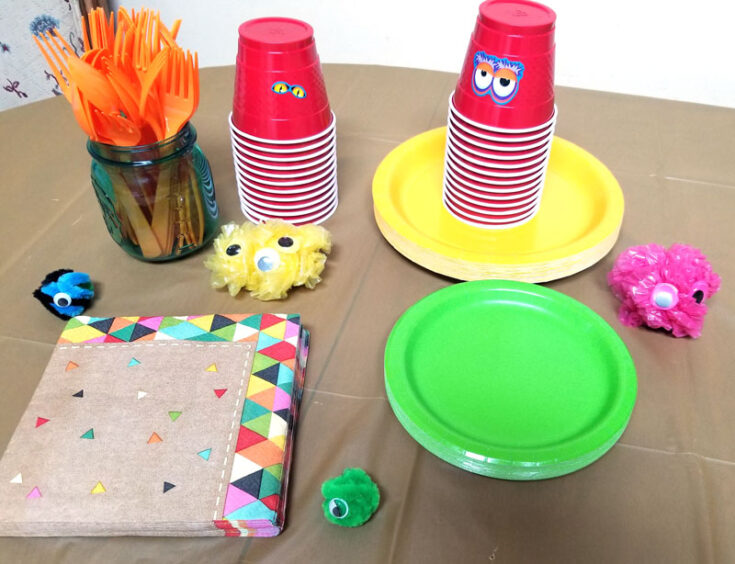 DIY Monster Party Decorations * Moms and Crafters