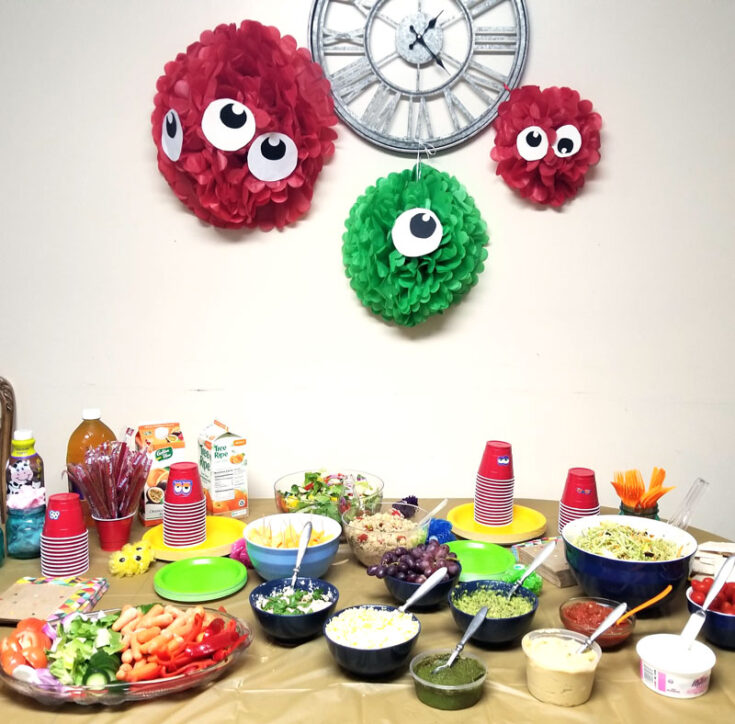 DIY Monster Party Decorations * Moms and Crafters