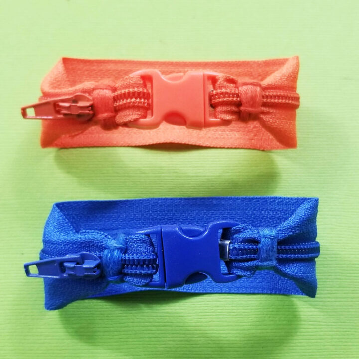 How to Make a Zipper Bracelet - Travel Fidget toy * Moms and Crafters