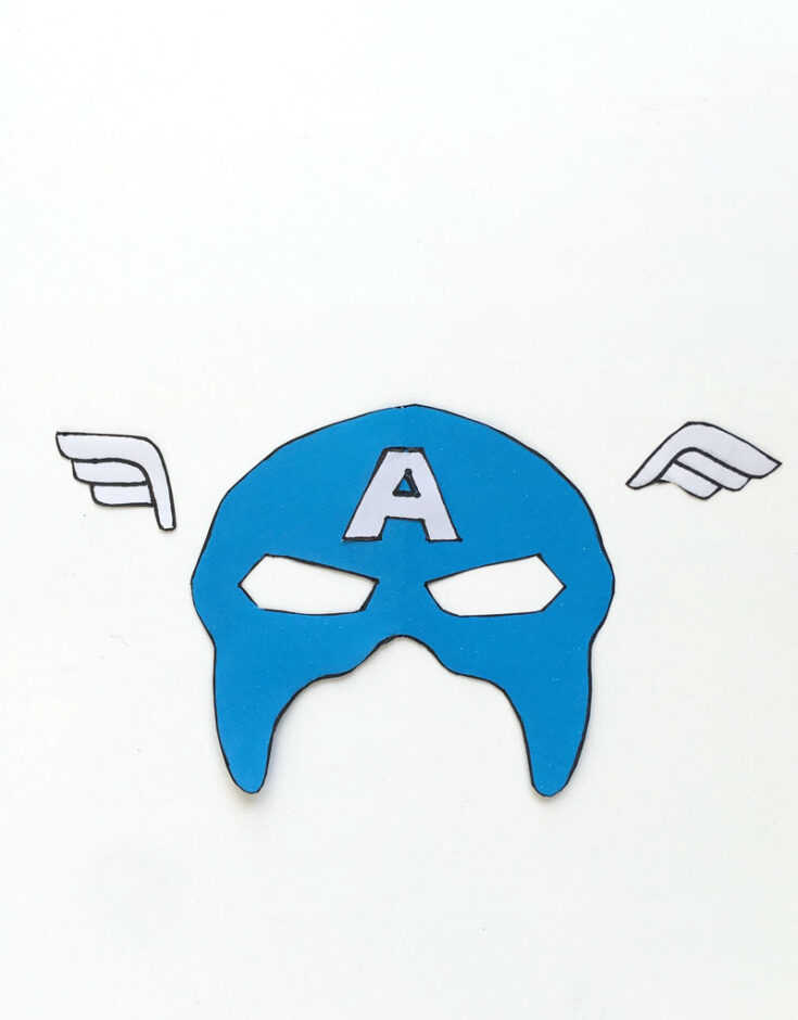 Print or Craft these Epic Superhero Photo Props! (for free)