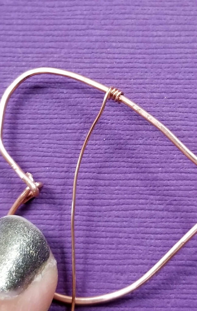 These wire wrapped hearts are stupid simple to create (make a dozen!)