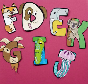 Print and Craft the Cutest Animal Alphabet Puppets! * Moms and Crafters