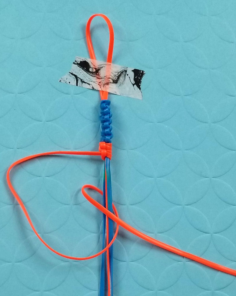 How To Make A Gimp Bracelet 3 Ways Moms And Crafters