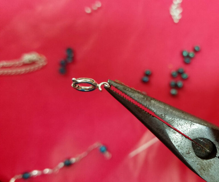 DIY Bracelets from Scratch - Bracelet Craft Ideas for all ages!