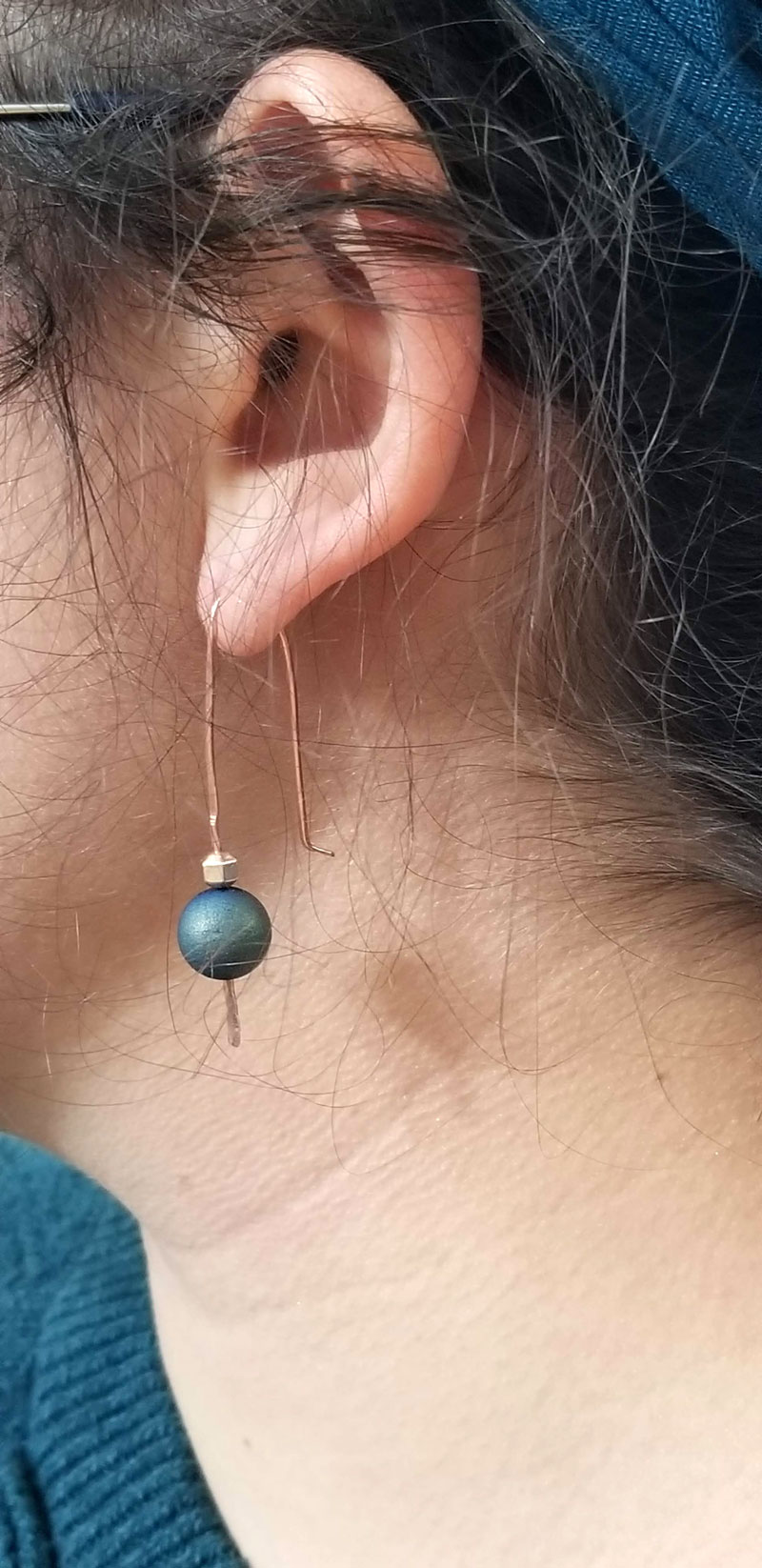 DIY Metal Earrings - Metal Stick Earrings * Moms and Crafters