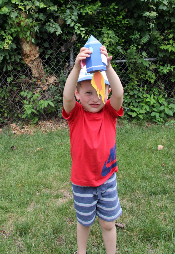 Paper Rocket Template - for favor boxes or paper toys!