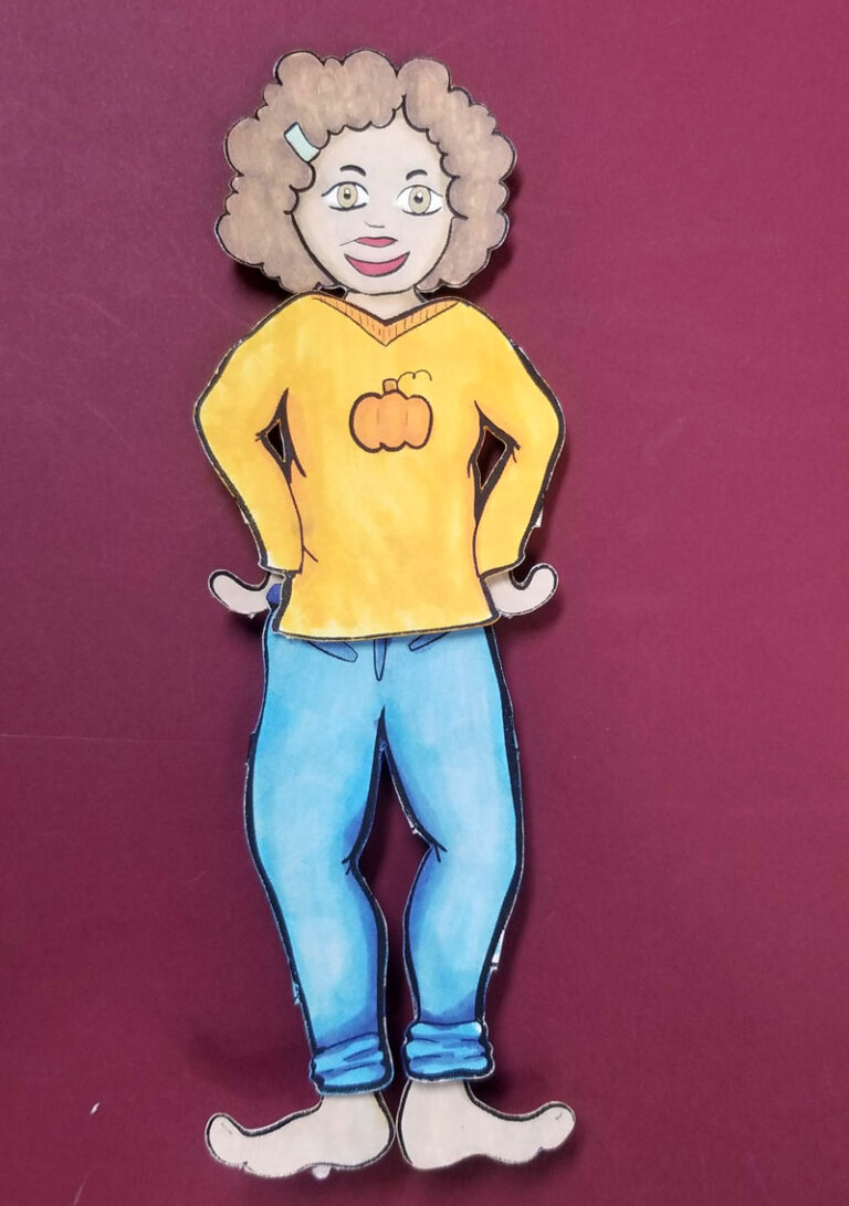 Fall Paper Dolls - Printable Coloring Craft * Moms and Crafters