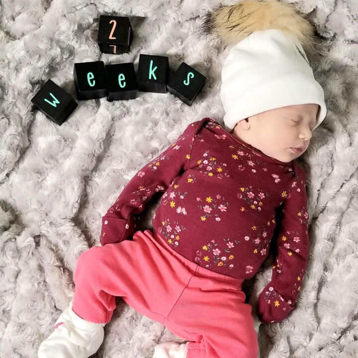 Milestone Blocks for Babies: EASY DIY * Moms and Crafters