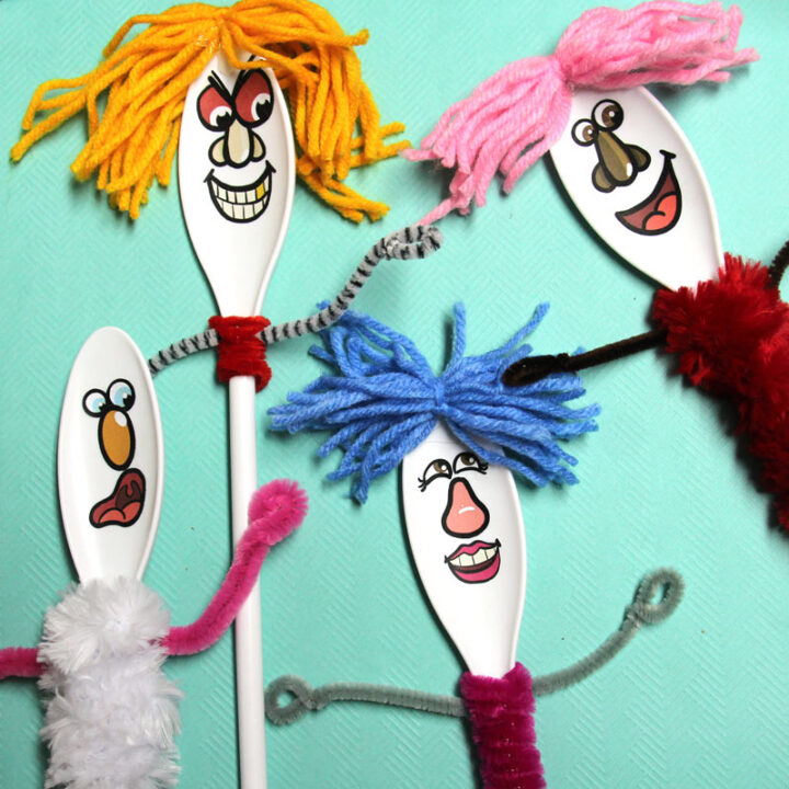 Spoon Puppets Craft with Printable Face Stickers * Moms and Crafters