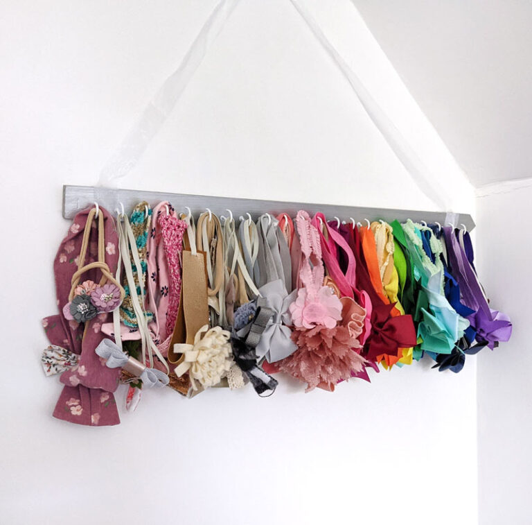 DIY Baby Headband Holder - Easy Bow Storage Solution!