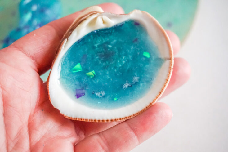 Basic Resin Techniques for Crafting with Art Resin