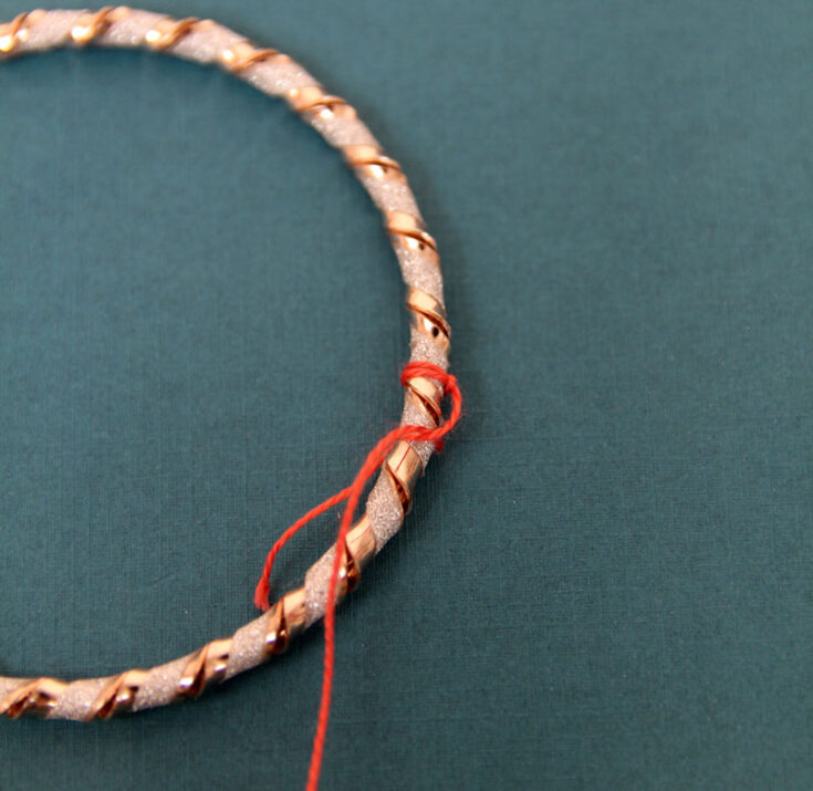 Silk Thread Bangles: Easy Upcycle Tutorial * Moms and Crafters