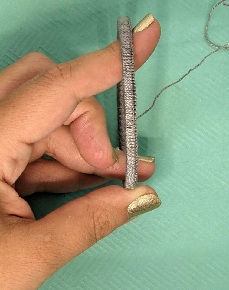 Silk Thread Bangles: Easy Upcycle Tutorial * Moms and Crafters