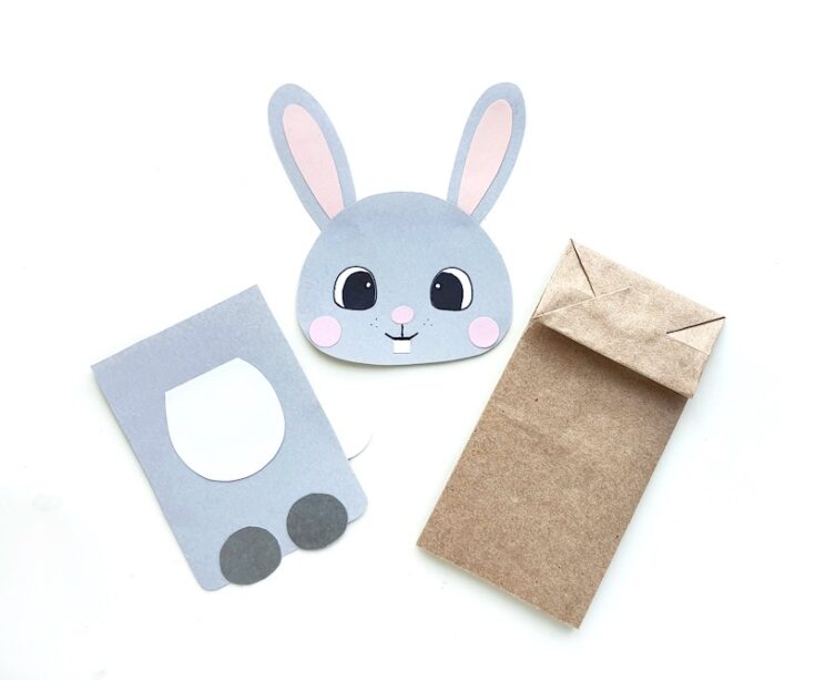Paper Bag Bunny Puppet - Free Template * Moms and Crafters