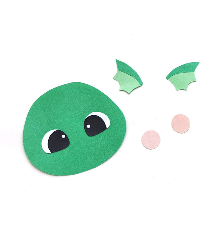 Paper Bag Dragon Puppet * Moms and Crafters