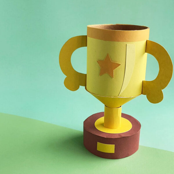 Recycled crafts Archives * Moms and Crafters