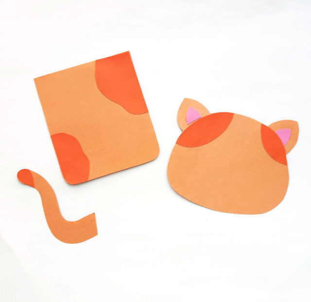 Cat Paper Bag Puppet with a free template!