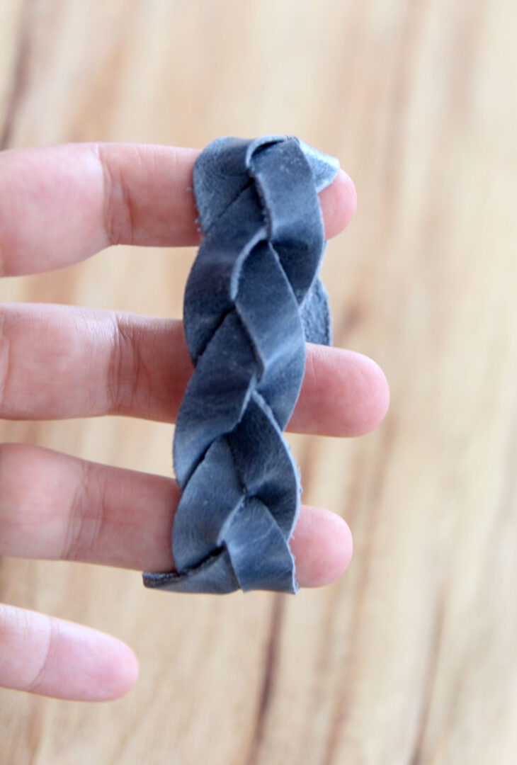 Magic Leather Braid Bracelet Tutorial * Moms and Crafters