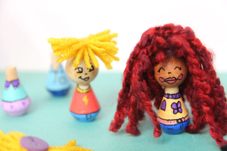 DIY Wooden Peg Dolls - Mix & Match * Moms and Crafters