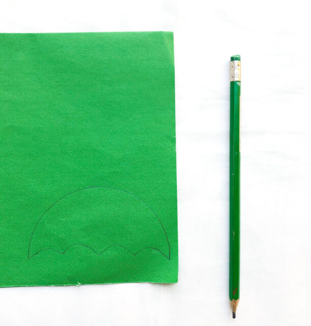 Apple Core Craft from Popsicle Sticks * Moms and Crafters