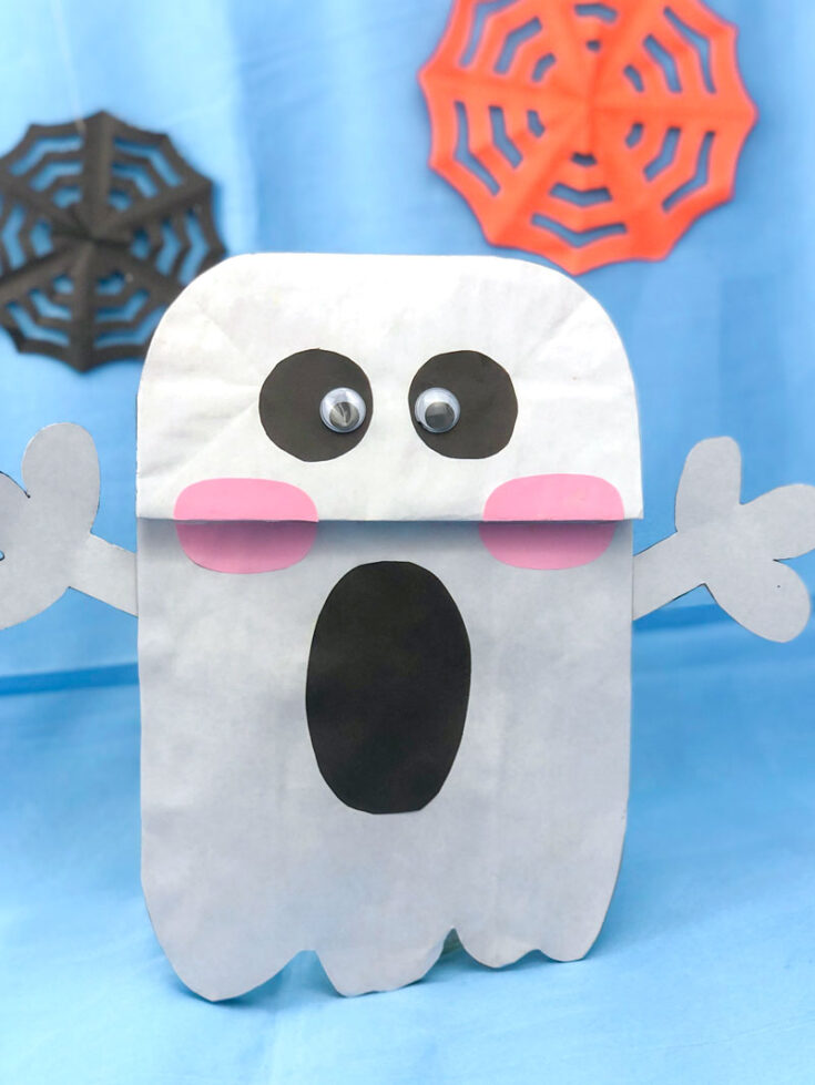 Ghost Hand Puppet Craft * Moms and Crafters